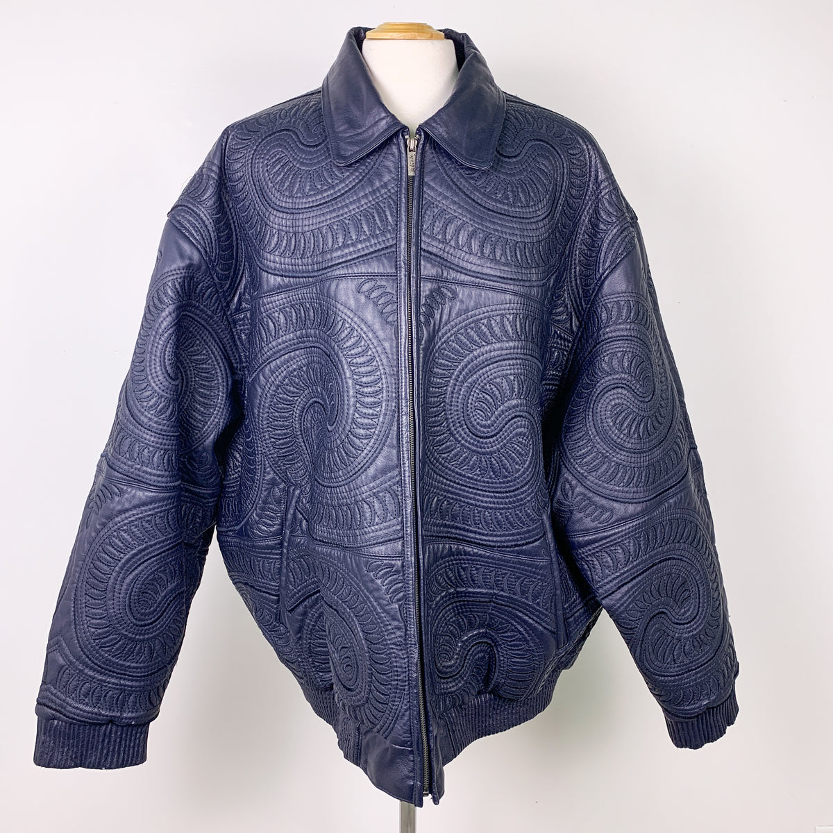 Vilanto Vintage Embroidered Blue Leather Jacket (5X-Large) – Double Take