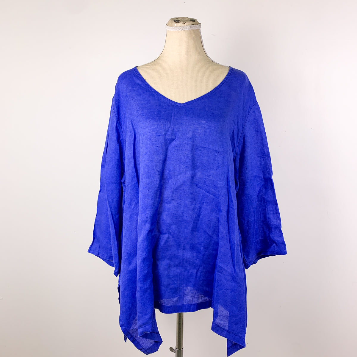 Motion Blue Linen Flowy Blouse – Double Take